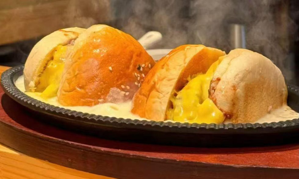 Honoo Ramen Bar - Japanese izakaya Restaurant | Online Order | Falls ...