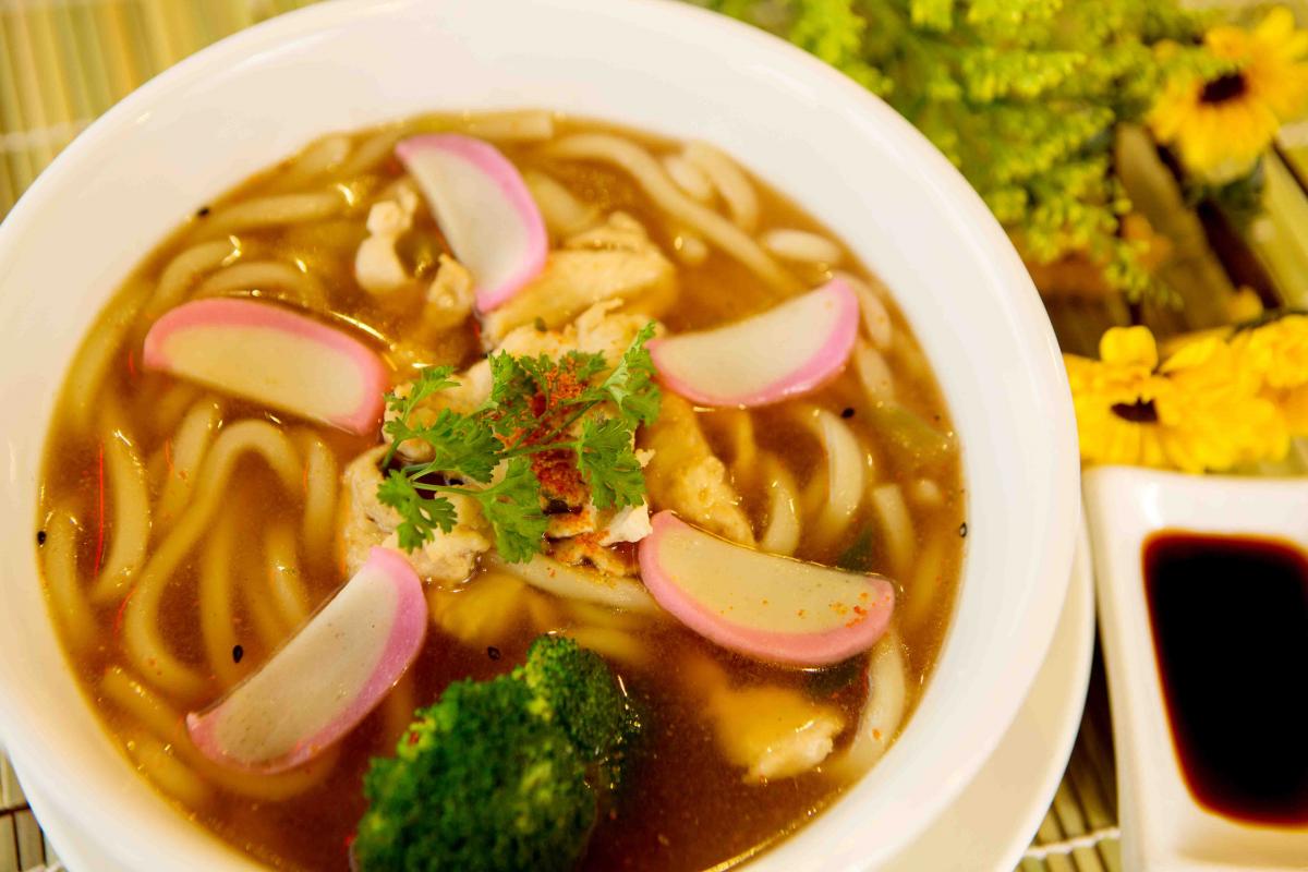 Home - Momiji Sushi Restaurant