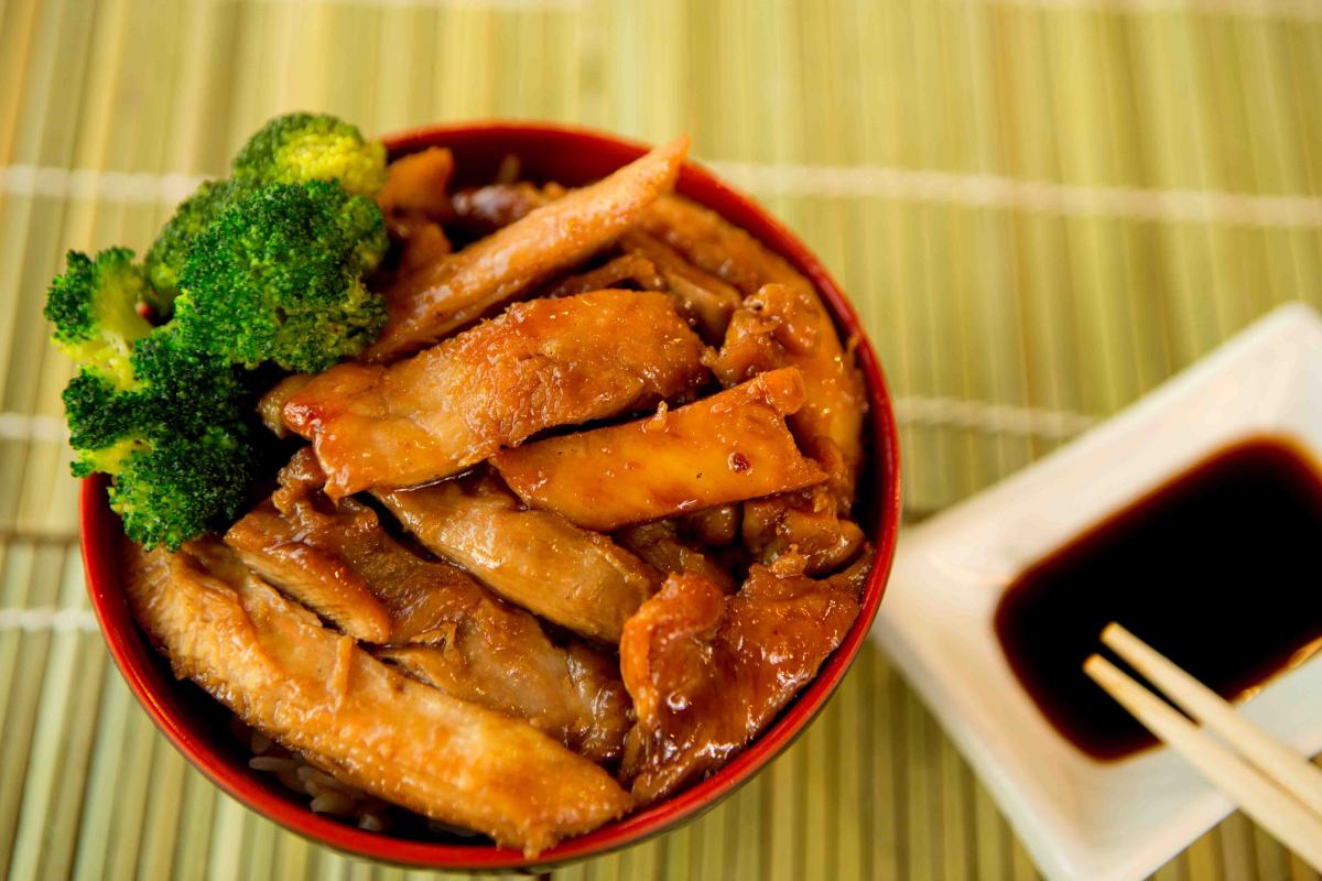 Home - Momiji Sushi Restaurant