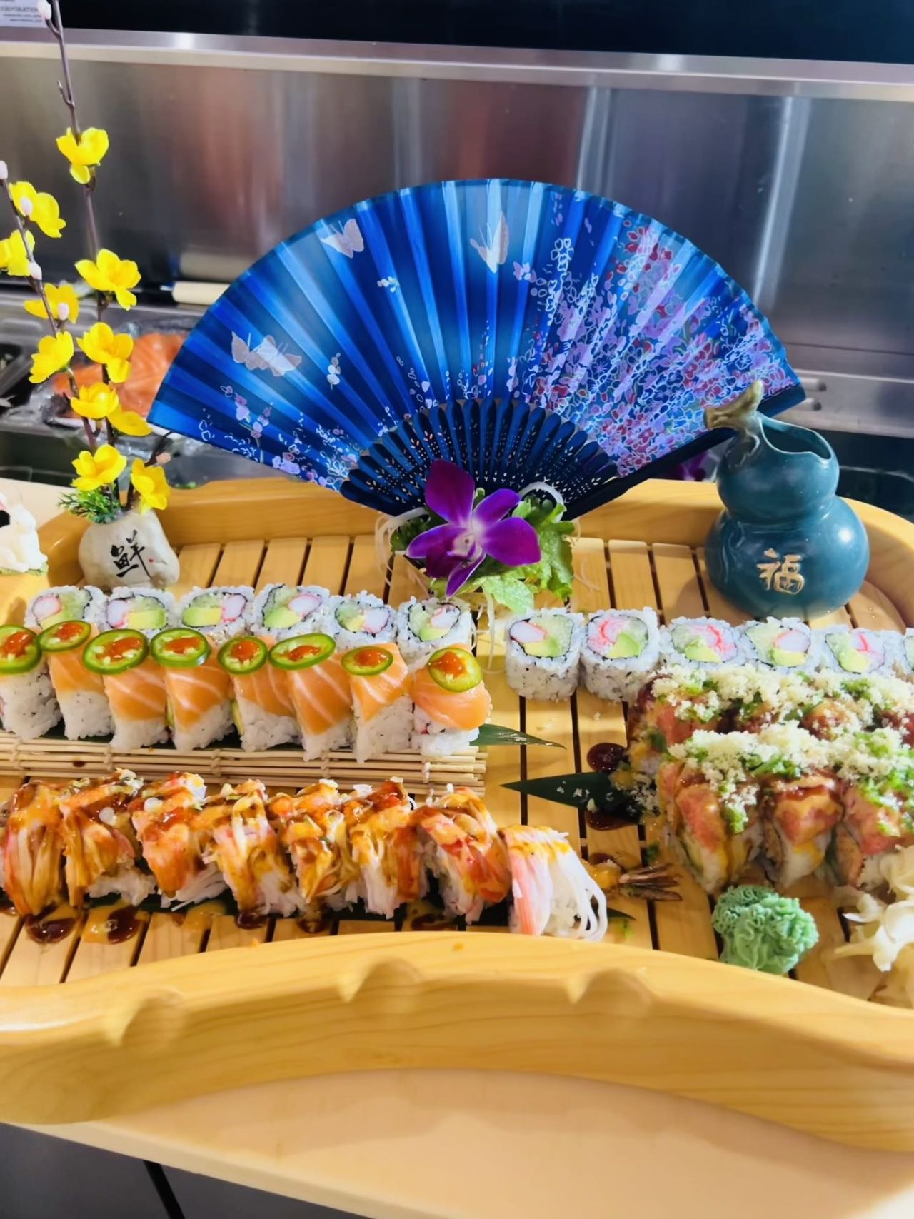 Home - Ni's Asian Bistro & Sushi Bar