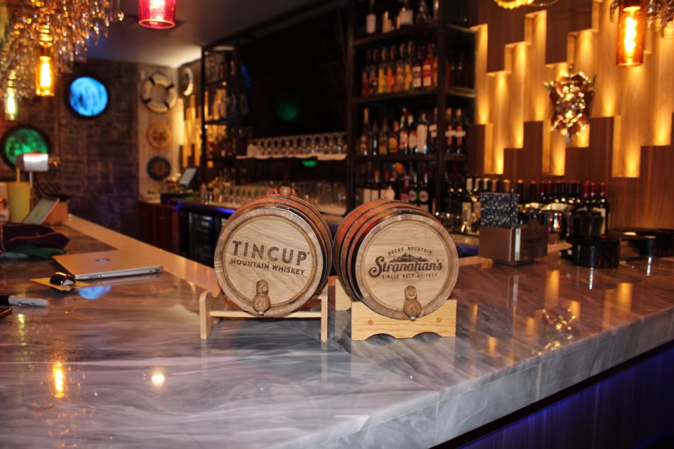 Pier 8 - Seafood Restaurant | Online Order | Arvada | CO