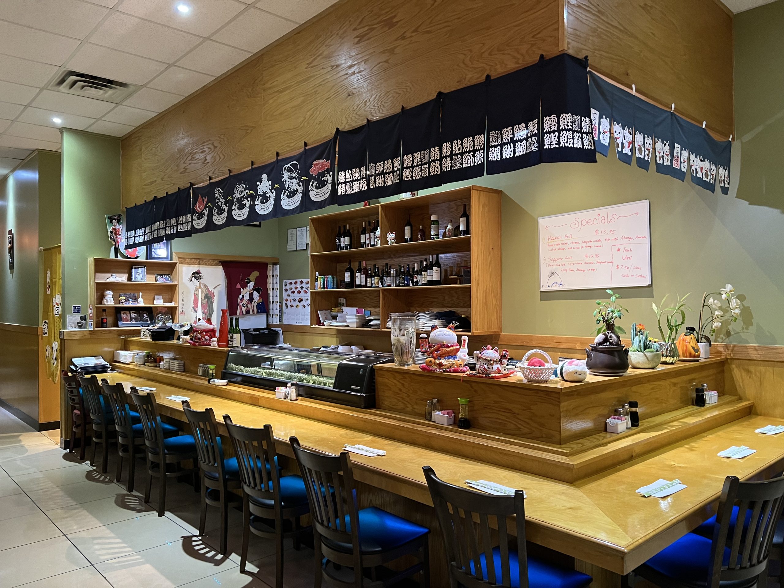 Sakatomo Sushi - Japanese Restaurant | Online Order | Virginia Beach | VA