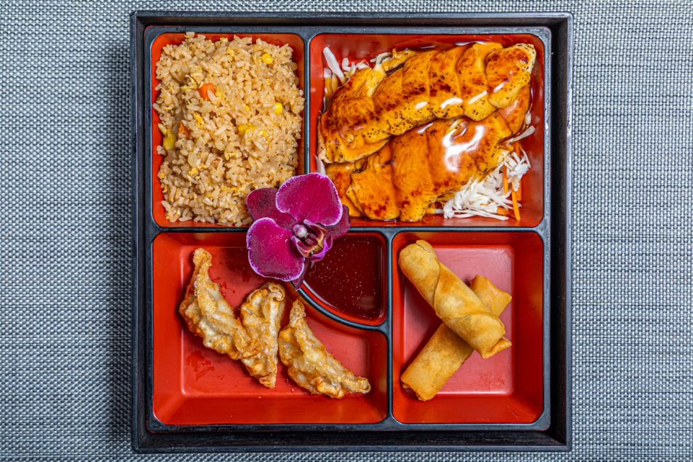 Tomi Hibachi Japanese Grill & Sushi - Japanese Restaurant | Online ...